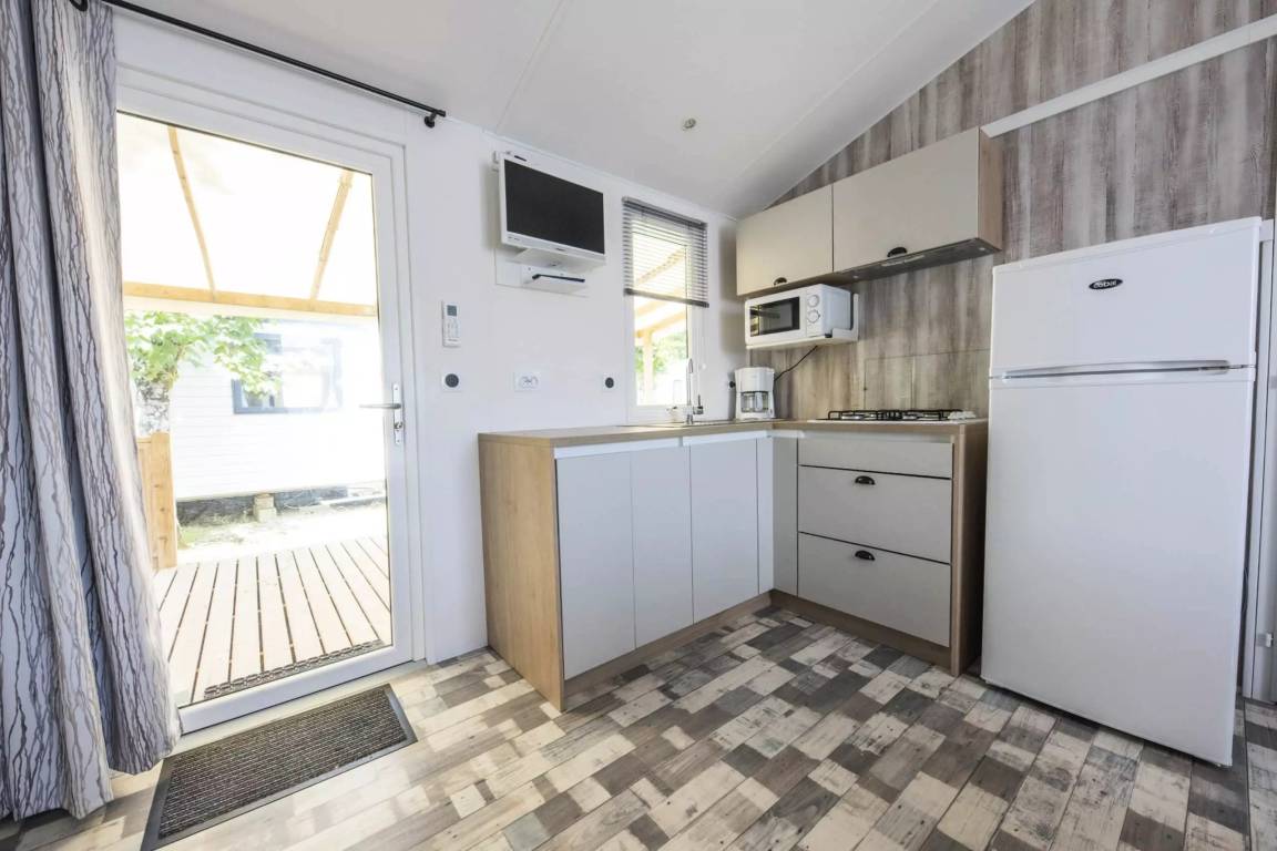 27 M² Mobil-home ∙ 2 Chambres ∙ 4 Personnes - Saujon