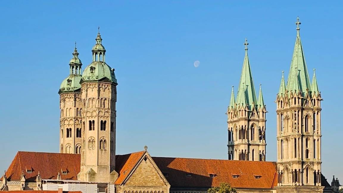 80 M² Apartment ∙ 2 Bedrooms ∙ 4 Guests - Naumburg (Saale)