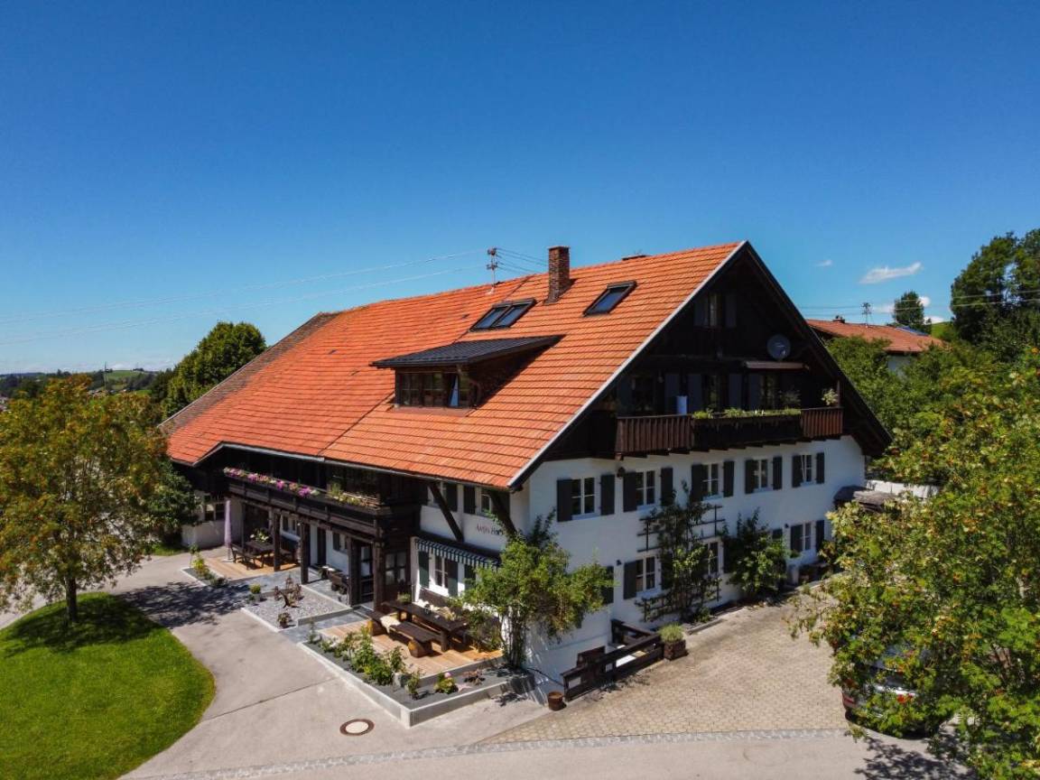 Ferienhaus ∙ 5 Schlafzimmer ∙ 10 Gäste - Marktoberdorf