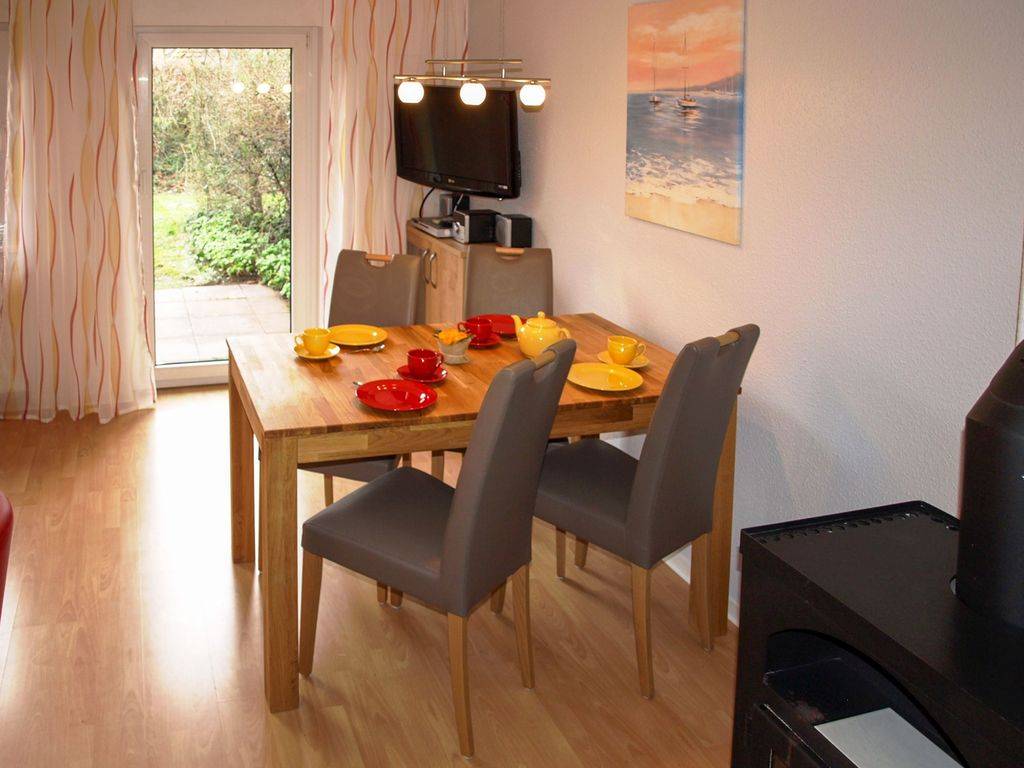 54 M² Ferienhaus ∙ 2 Schlafzimmer ∙ 4 Gäste - Boltenhagen