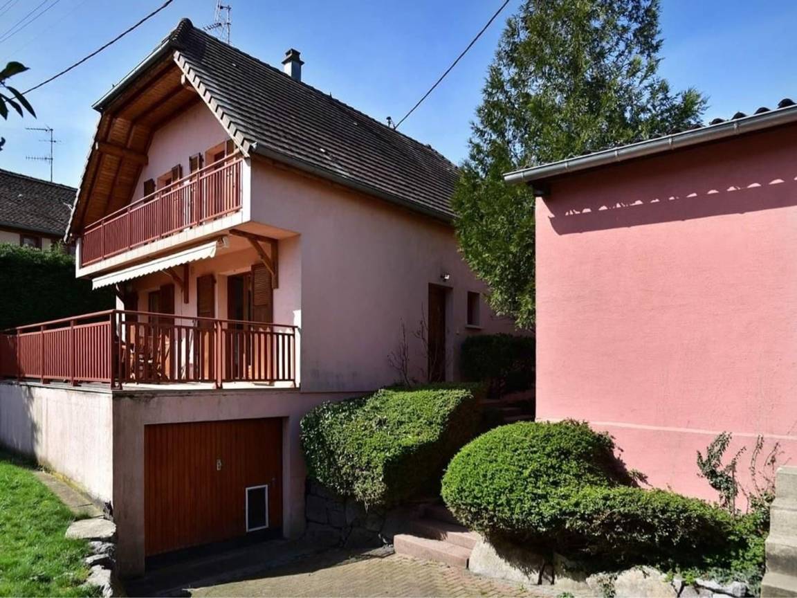 102 M² Cottage ∙ 3 Bedrooms ∙ 6 Guests - Colmar