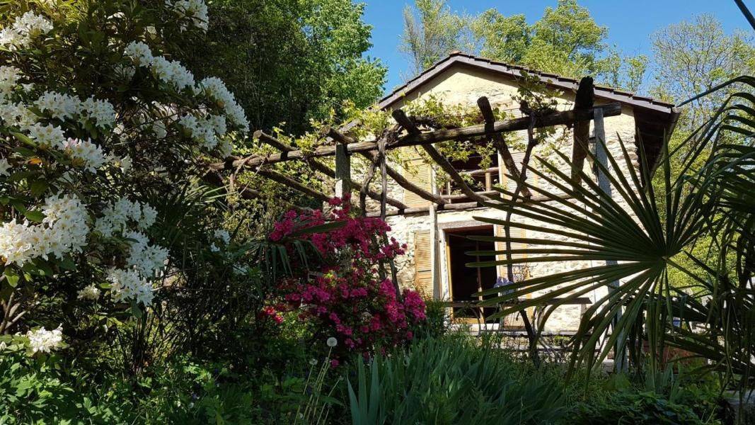 105 M² Huis ∙ 2 Slaapkamers ∙ 6 Gasten - Ticino