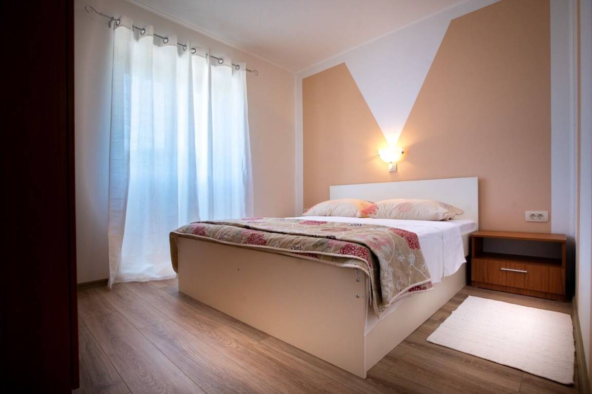 45 M² Apartment ∙ 2 Bedrooms ∙ 5 Guests - Lopar