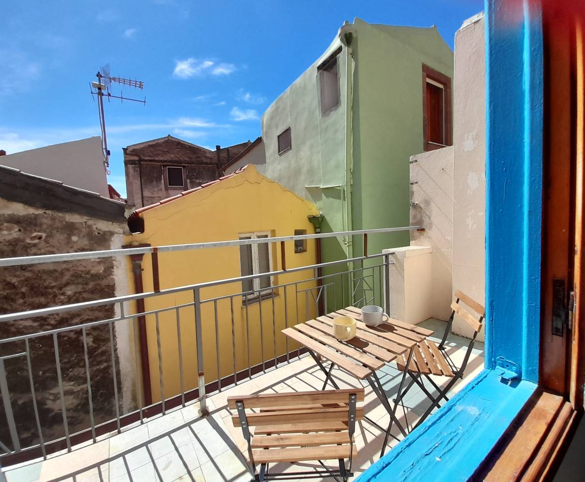 House ∙ 2 Bedrooms ∙ 4 Guests - Bosa