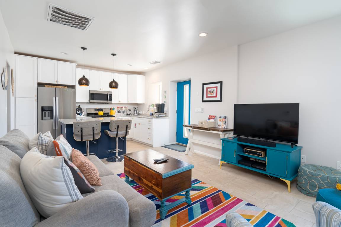 84 M² House ∙ 2 Bedrooms ∙ 4 Guests - Santa Fe, NM