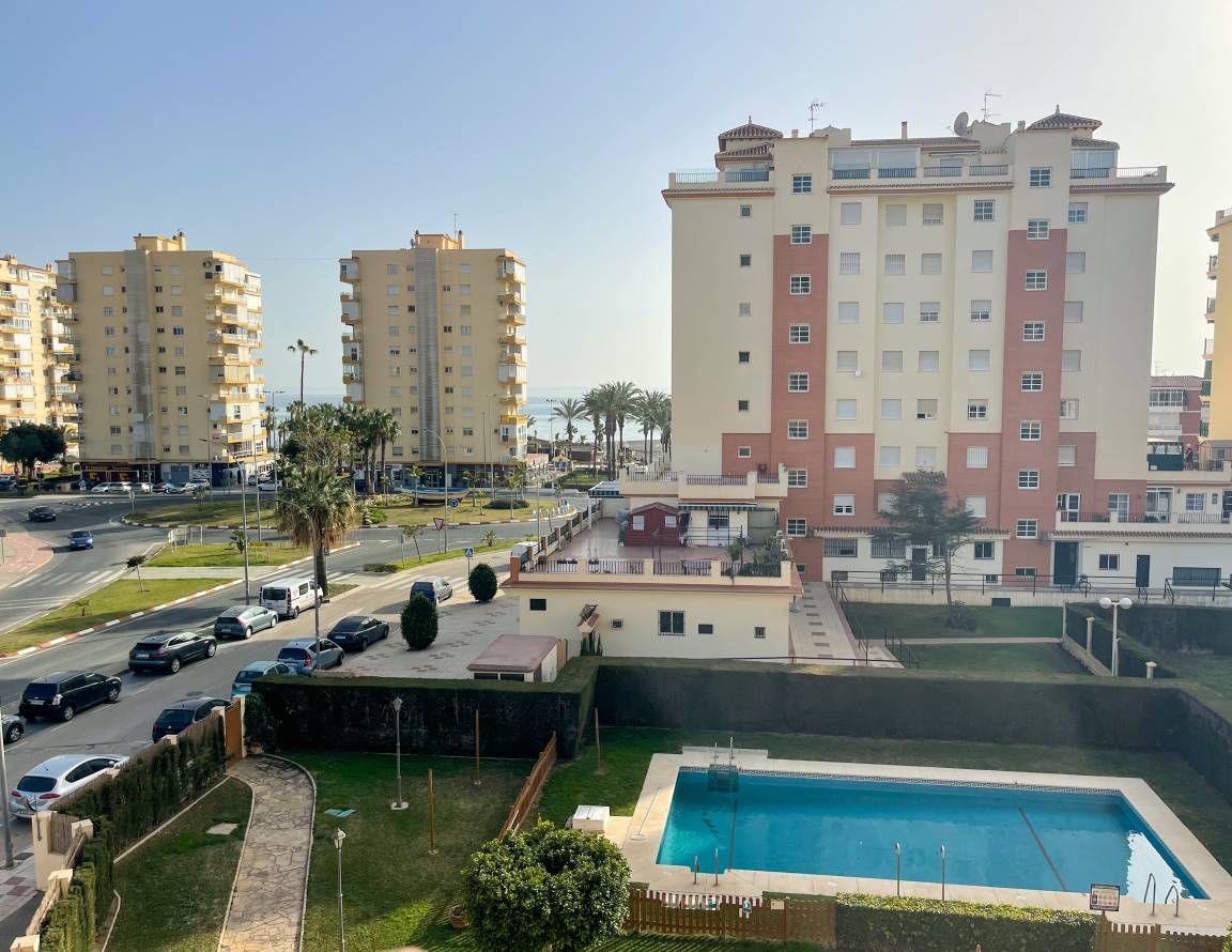 80 M² Apartament ∙ 3 Sypialnie ∙ 6 Gości - Vélez-Málaga