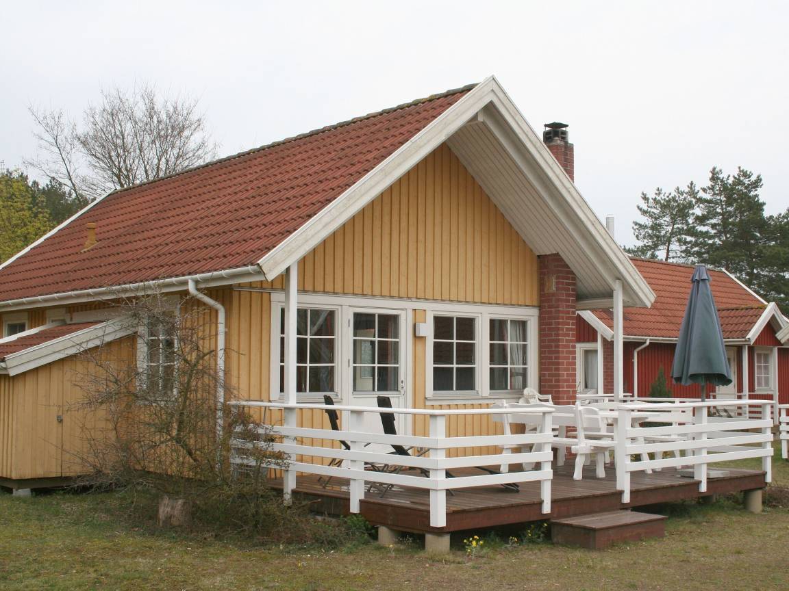 64 M² Ferienhaus ∙ 3 Schlafzimmer ∙ 6 Gäste - Neustrelitz
