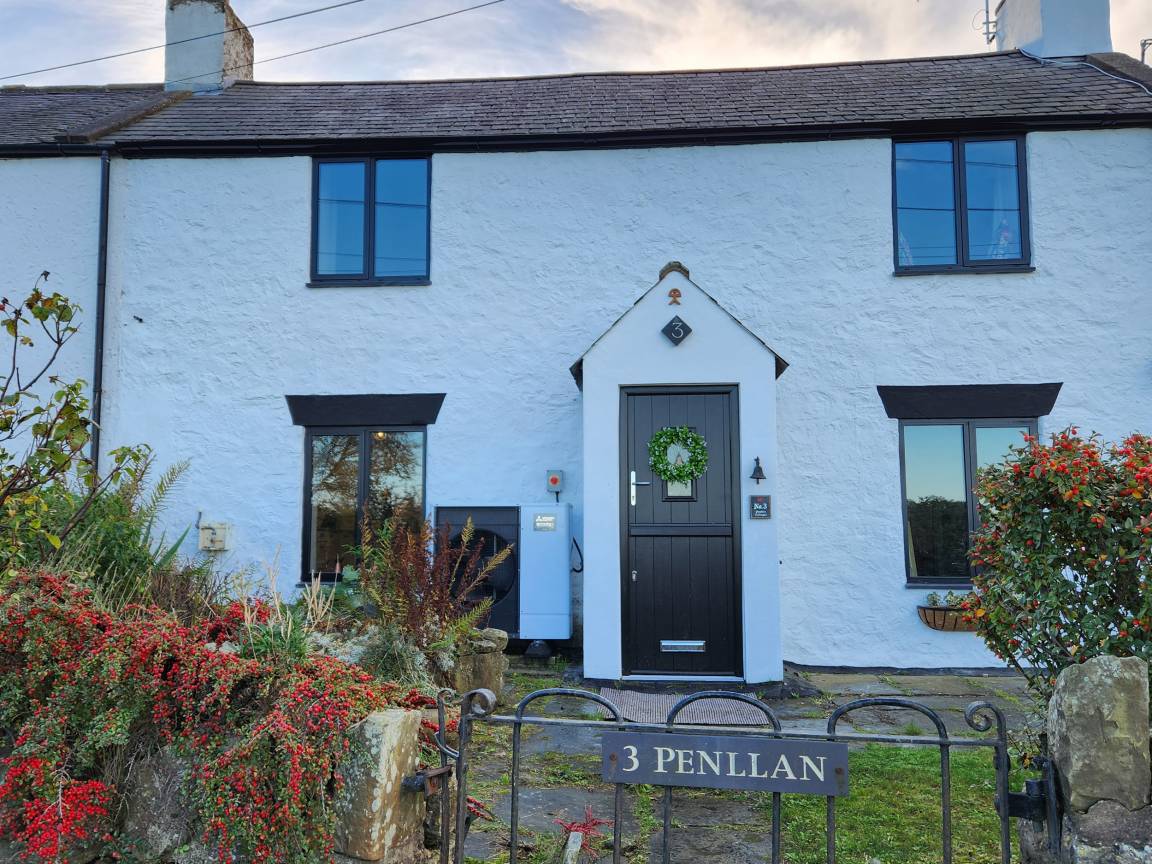 Cottage ∙ 3 Bedrooms ∙ 6 Guests - Prestatyn