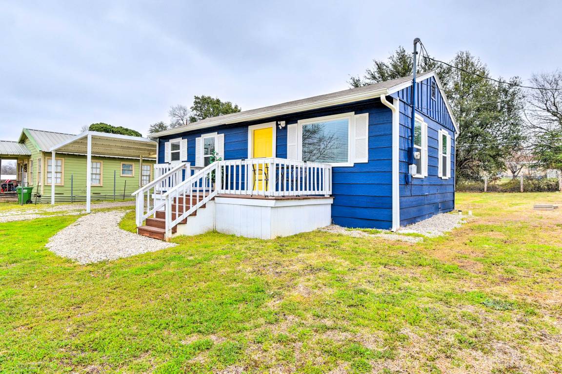 68 M² Cottage ∙ 2 Bedrooms ∙ 4 Guests - Texas