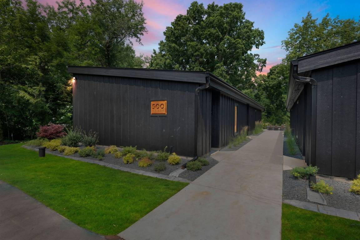 70 M² Apartment ∙ 1 Bedroom ∙ 4 Guests - Cedarburg, WI