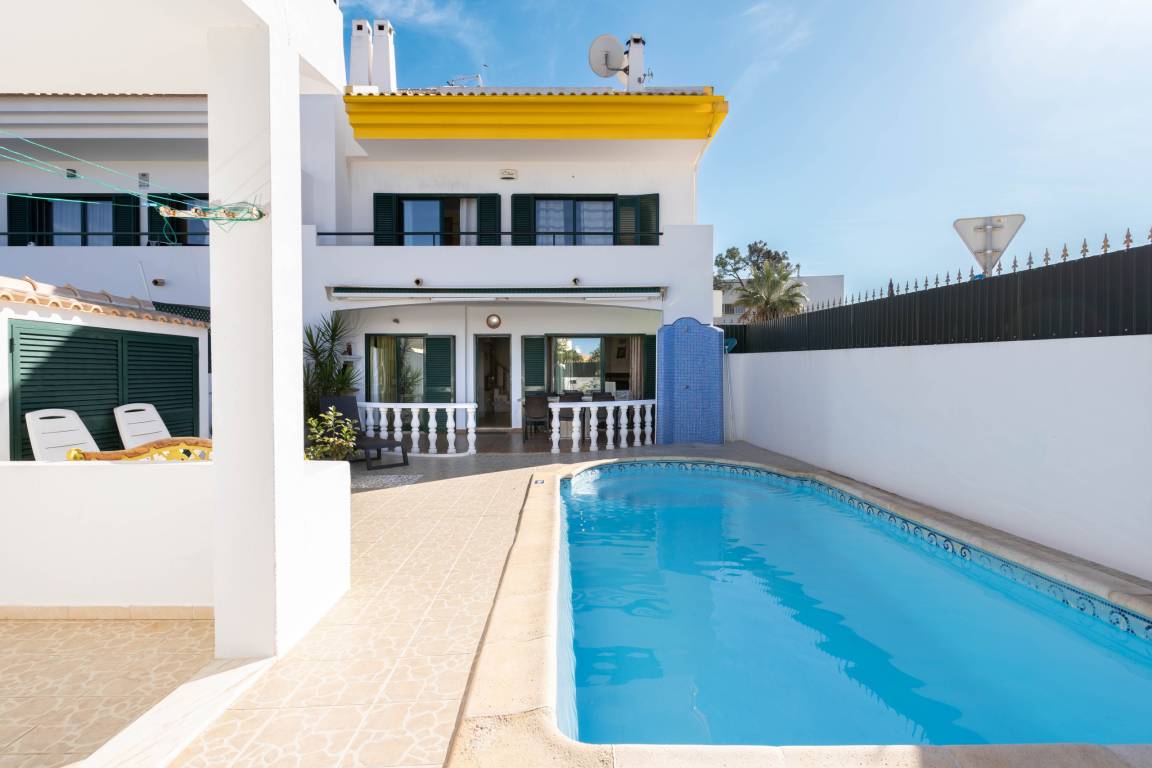 732 M² House ∙ 3 Bedrooms ∙ 6 Guests - Albufeira