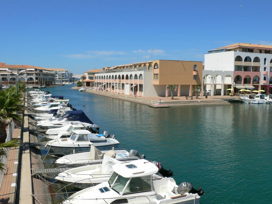 25 M² Apartment ∙ 1 Bedroom ∙ 4 Guests - Sète