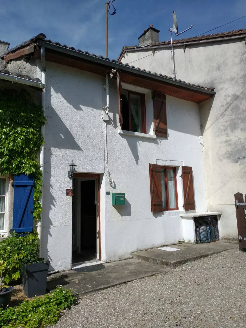 92 M² Maison De Vacances ∙ 2 Chambres ∙ 4 Personnes - Bellac
