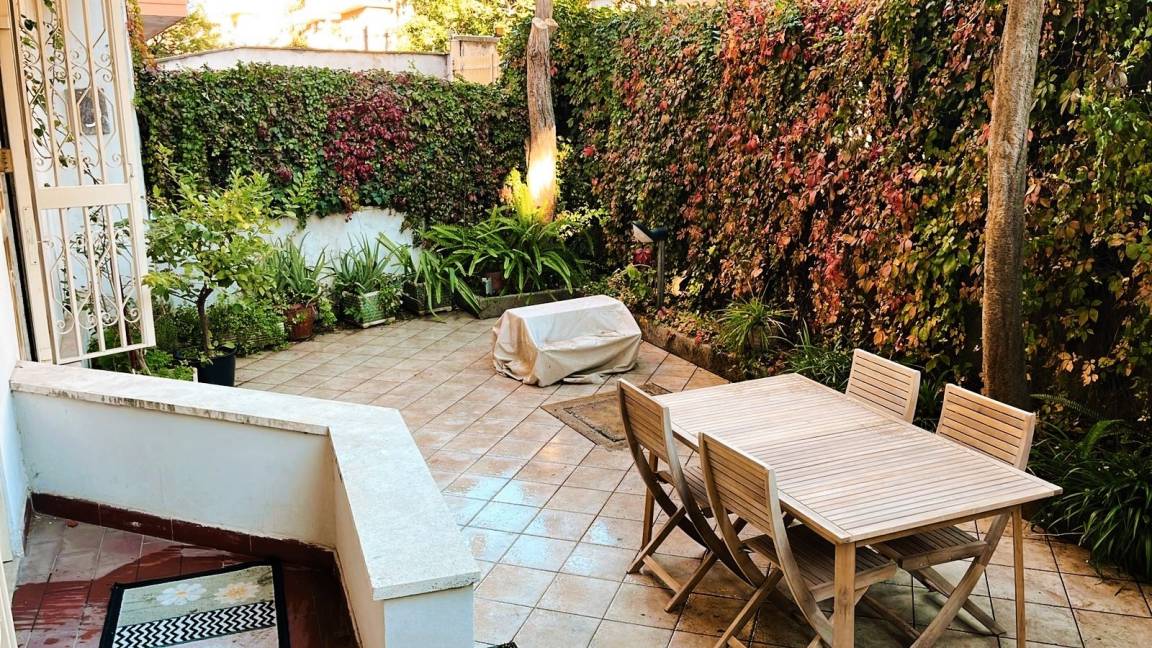 150 M² House ∙ 2 Bedrooms ∙ 6 Guests - Rome