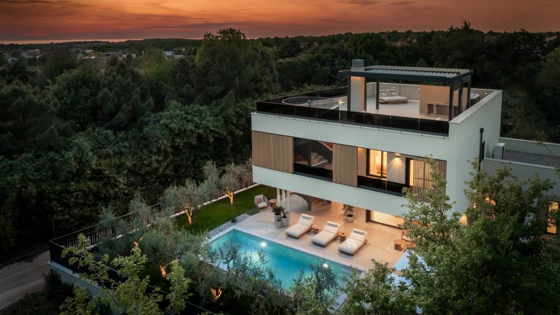 202 M² Villa ∙ 3 Bedrooms ∙ 6 Guests - Umago