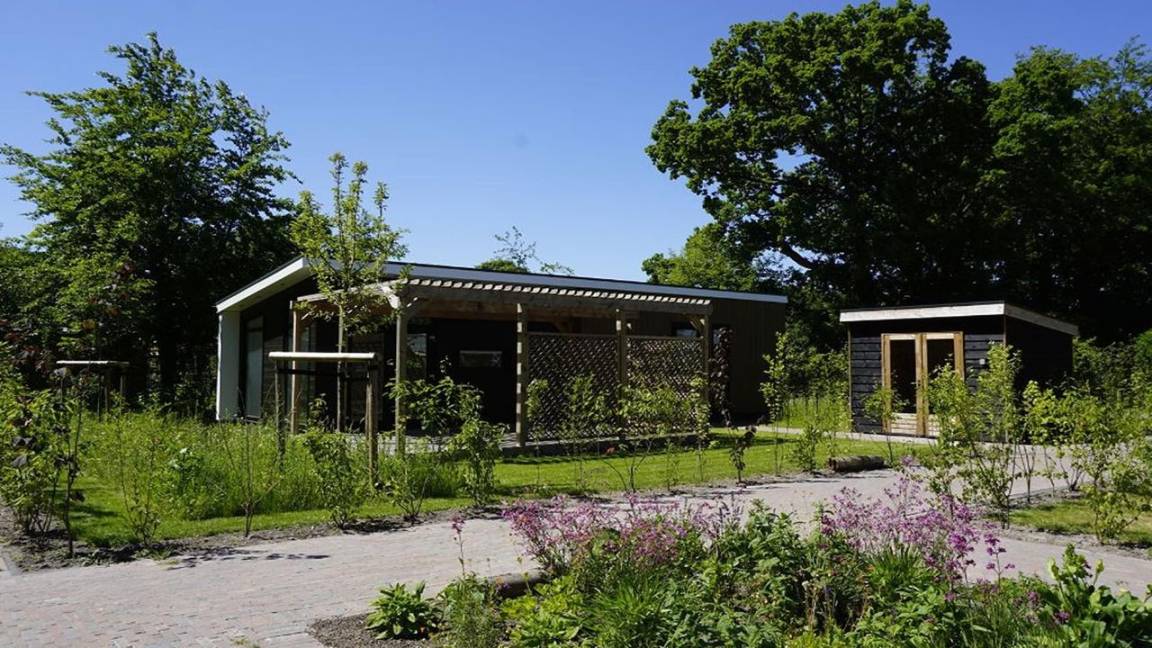 65 M² Ferienhaus ∙ 2 Schlafzimmer ∙ 4 Gäste - Lemmer