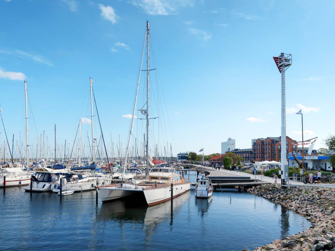 117 M² Appartement ∙ 2 Chambres ∙ 5 Personnes - Heiligenhafen