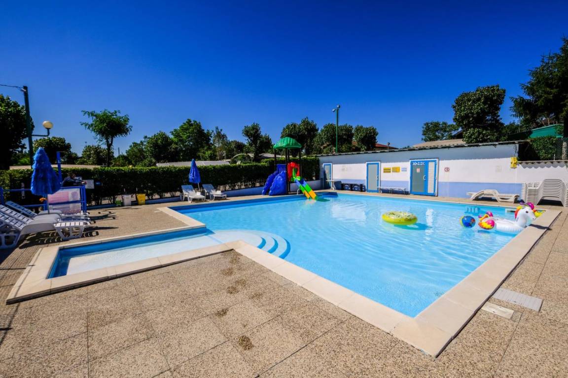30 M² House ∙ 2 Bedrooms ∙ 4 Guests - Sirmione
