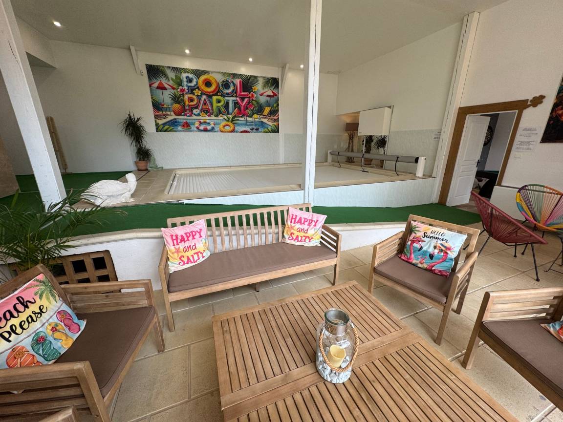 250 M² Maison De Vacances ∙ 5 Chambres ∙ 14 Personnes - Indre-et-Loire