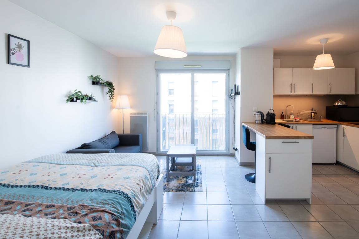 36 M² Apartamento ∙ 1 Habitación ∙ 2 Huéspedes - Caluire-et-Cuire
