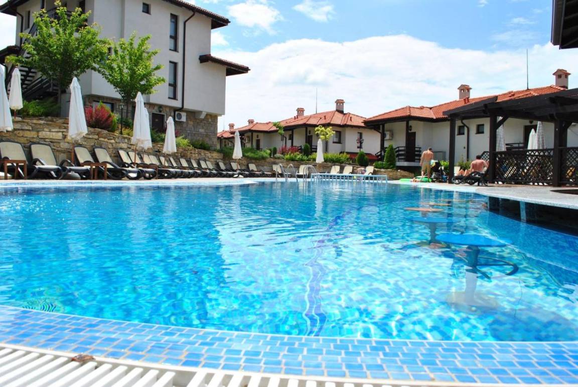 102 M² Appartement ∙ 2 Slaapkamers ∙ 5 Gasten - Bulgarije