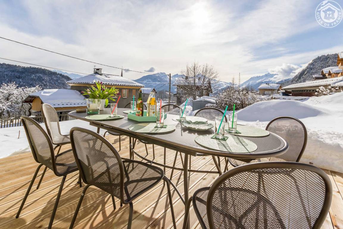 194 M² Gîte ∙ 5 Chambres ∙ 12 Personnes - Moutiers