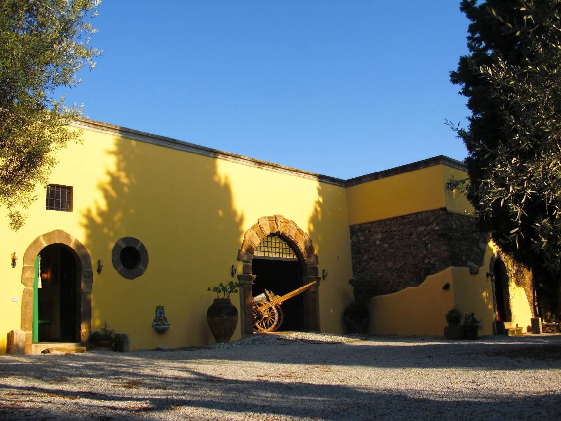 150 M² Casa Rural ∙ 2 Habitaciones ∙ 12 Huéspedes - Sicilia