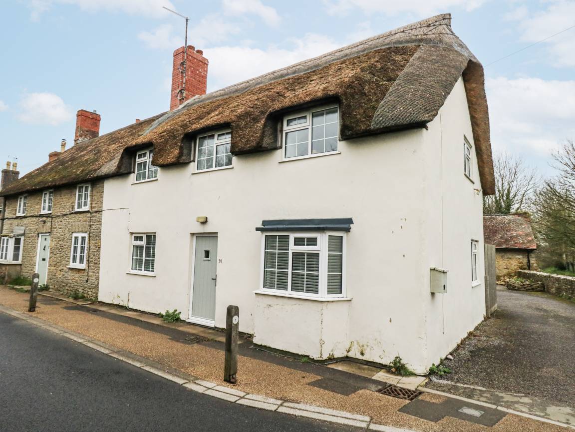 Cottage ∙ 2 Bedrooms ∙ 4 Guests - Bridport