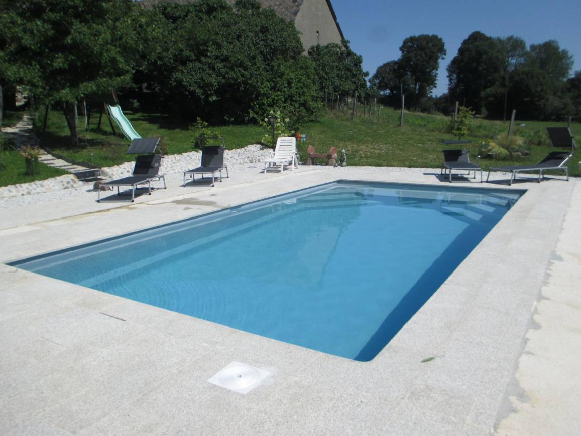 60 M² Gîte ∙ 2 Chambres ∙ 4 Personnes - Sainte-Fortunade