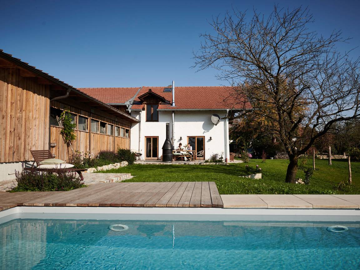 101 M² Ferienhaus ∙ 2 Schlafzimmer ∙ 4 Gäste - Waging am See