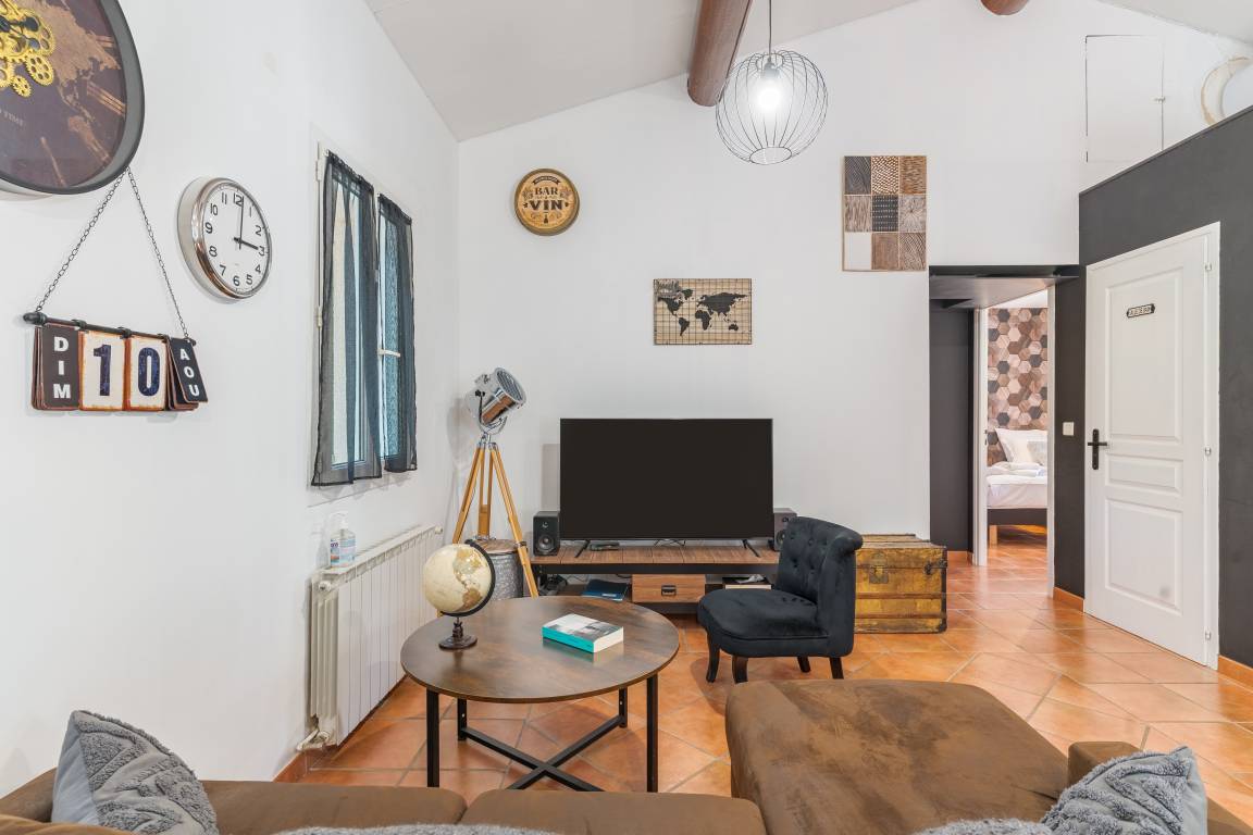 80 M² House ∙ 2 Bedrooms ∙ 4 Guests - Roussillon