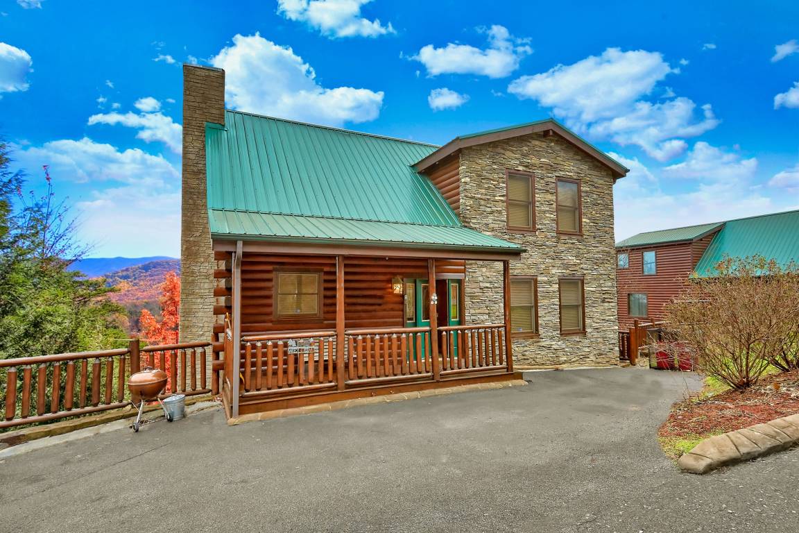 269 M² House ∙ 3 Bedrooms ∙ 10 Guests - Gatlinburg, TN