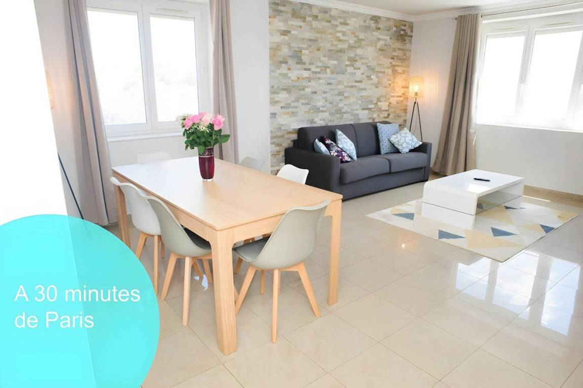 96 M² Appartement ∙ 3 Chambres ∙ 9 Personnes - Créteil
