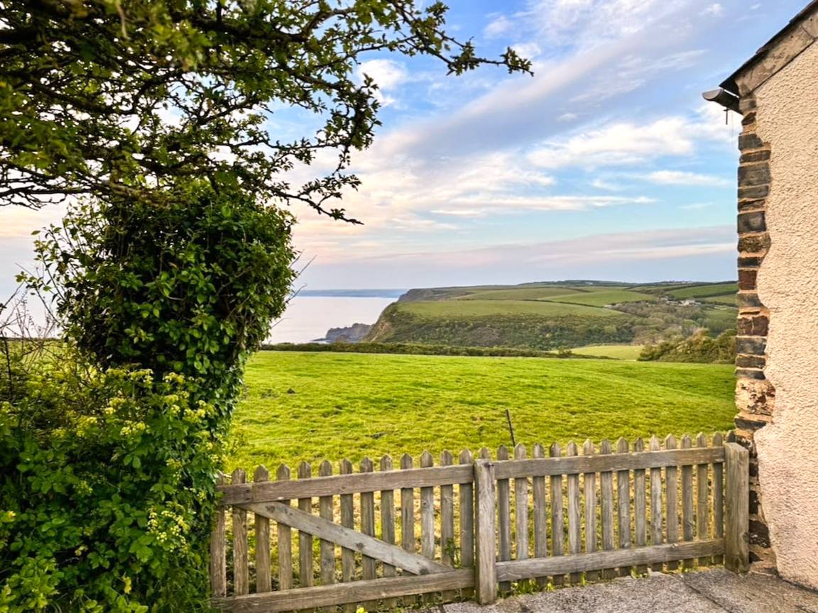 Cottage ∙ 3 Bedrooms ∙ 6 Guests - Crackington Haven