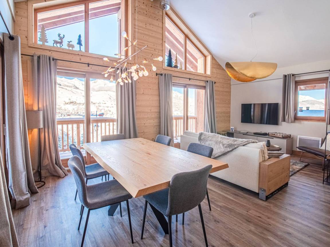 76 M² Chalet ∙ 3 Chambres ∙ 6 Personnes - Les 3 Vallées