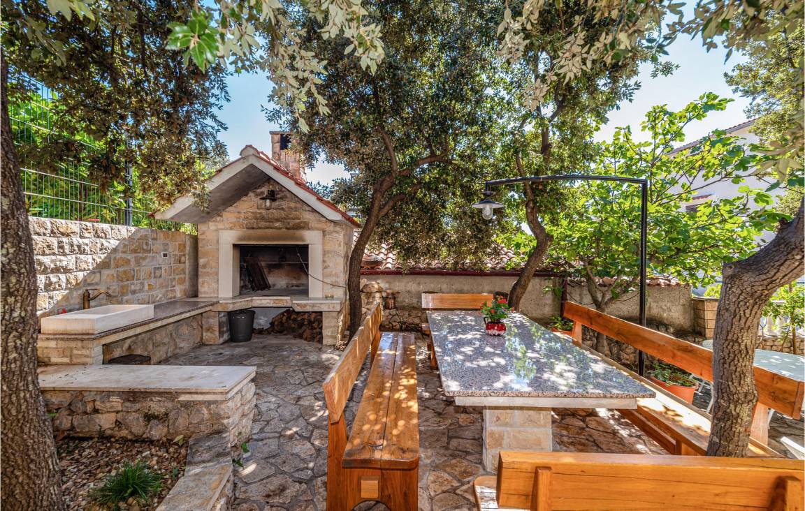 154 M² Maisonette ∙ 6 Bedrooms ∙ 10 Guests - Nin