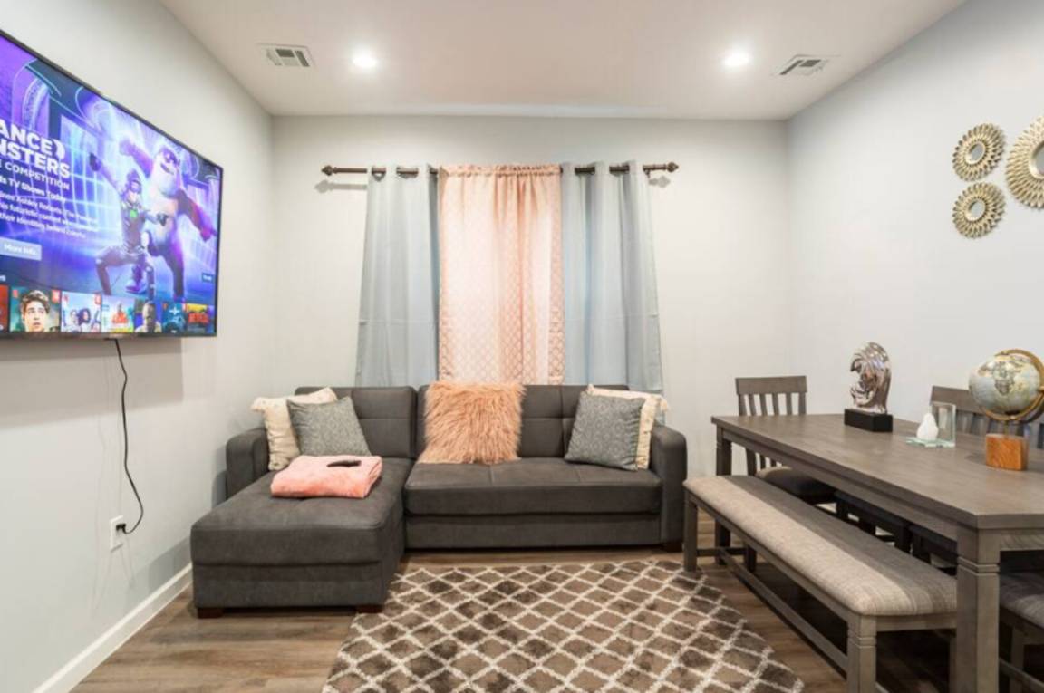 98 M² Casa ∙ 2 Quartos ∙ 8 Hóspedes - Newark, NJ