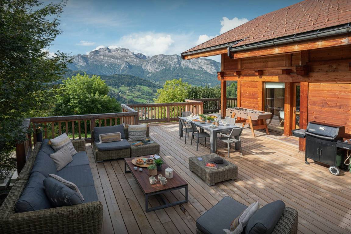 170 M² Chalet ∙ 4 Chambres ∙ 8 Personnes - Manigod