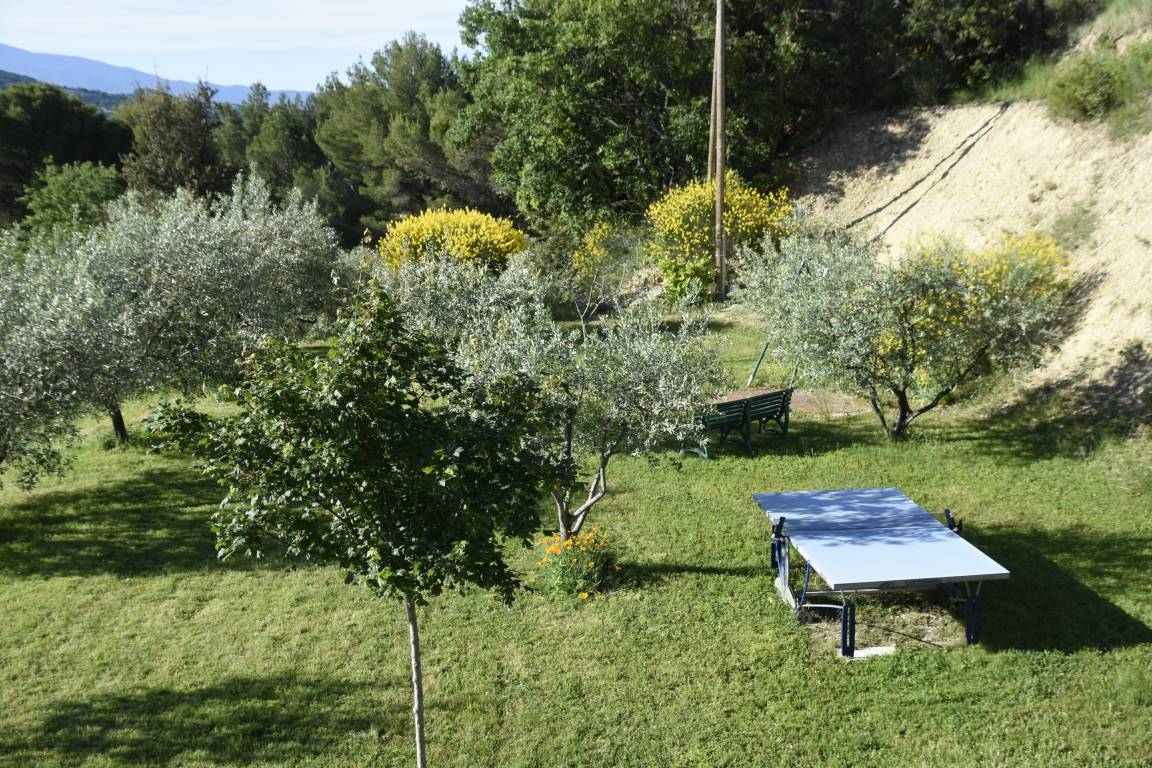 70 M² Appartement ∙ 2 Chambres ∙ 4 Personnes - Nyons