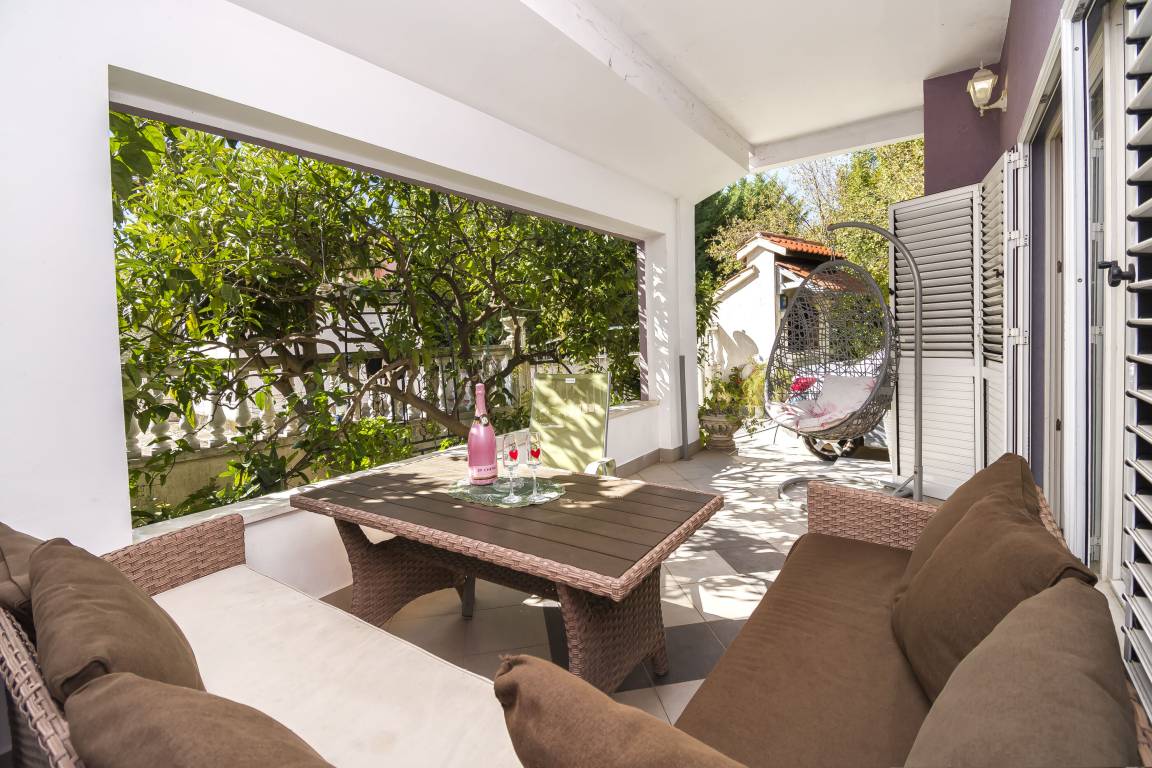 50 M² Apartment ∙ 1 Bedroom ∙ 2 Guests - Tisno