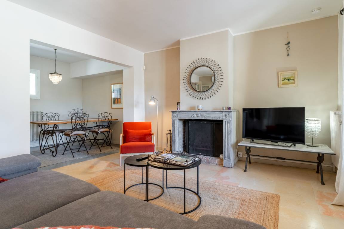 60 M² Maison De Vacances ∙ 1 Chambre ∙ 4 Personnes - Uzès