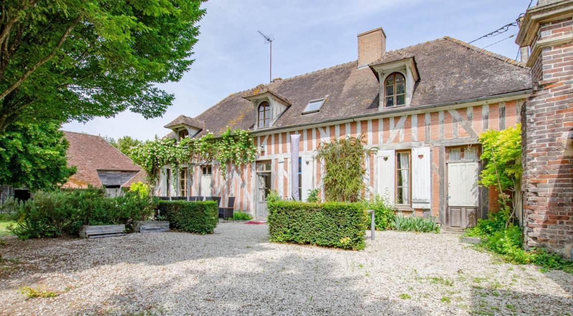 Gîte ∙ 4 Chambres ∙ 10 Personnes - Aube