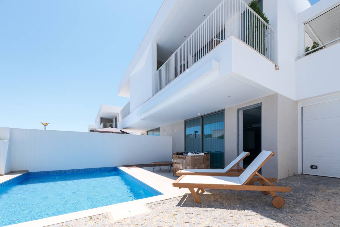 245 M² Villa ∙ 3 Slaapkamers ∙ 8 Gasten - Lagos