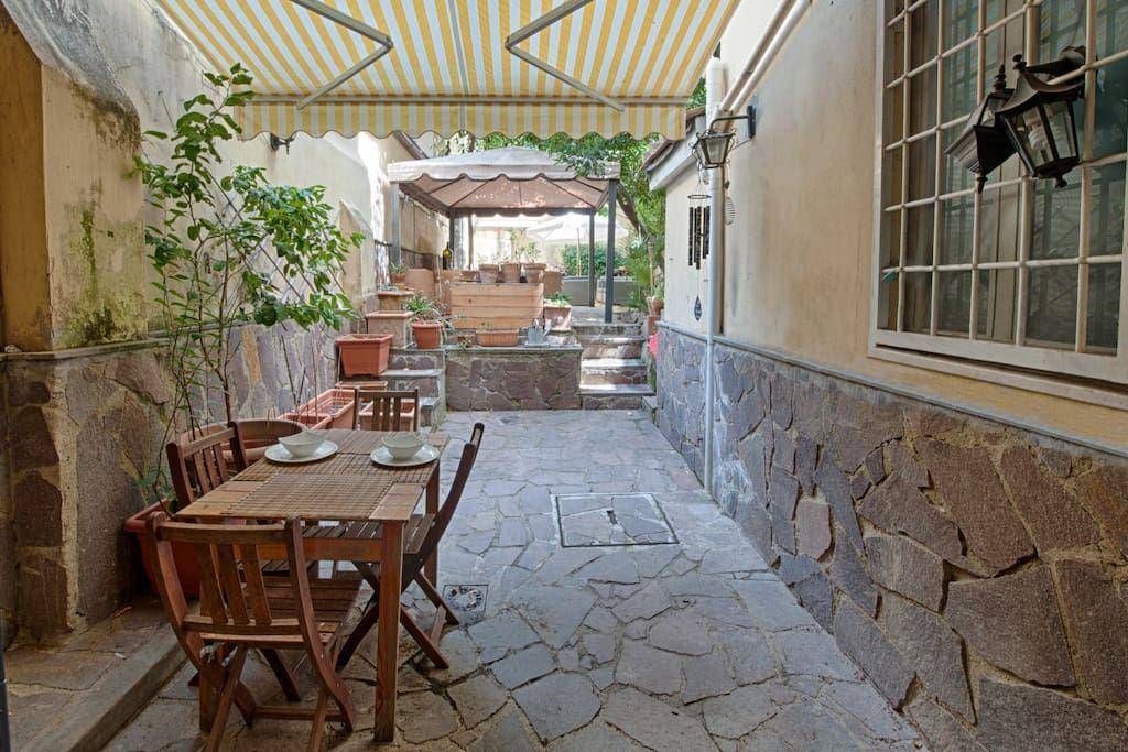 65 M² Ferienwohnung ∙ 2 Schlafzimmer ∙ 4 Gäste - Florenz