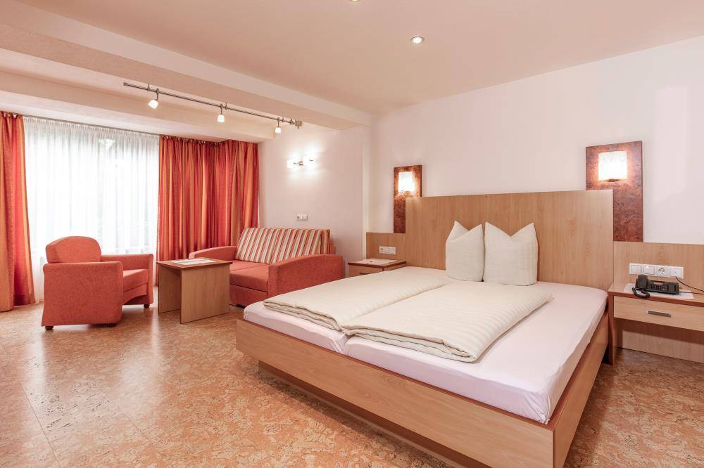 40 M² Hotel ∙ 1 Bedroom ∙ 4 Guests - Niederthai