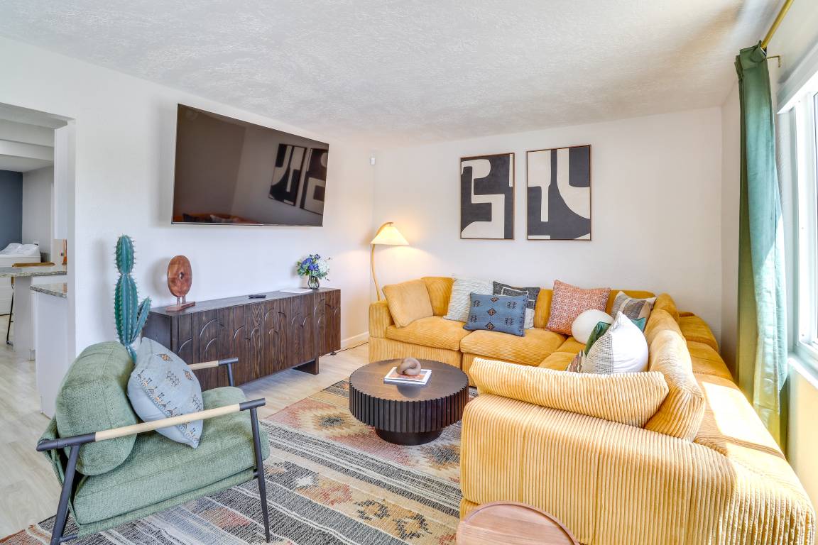 74 M² House ∙ 2 Bedrooms ∙ 6 Guests - Albuquerque, NM