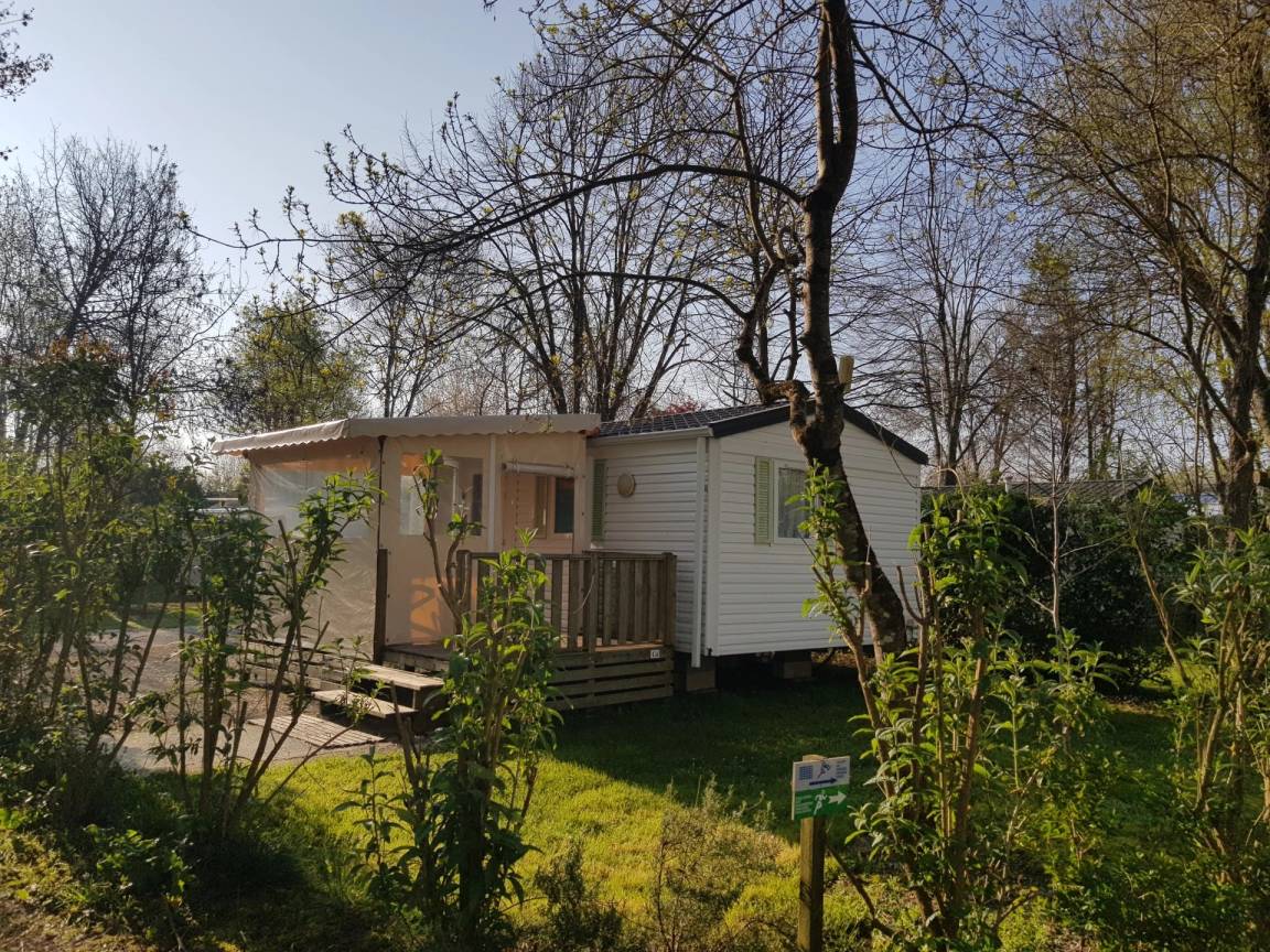 25 M² Camping ∙ 2 Chambres ∙ 4 Personnes - Meschers-sur-Gironde