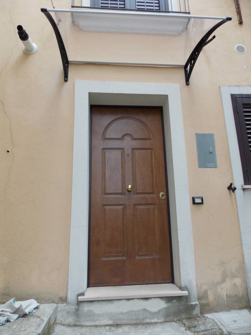 75 M² Huis ∙ 2 Slaapkamers ∙ 7 Gasten - Basilicata