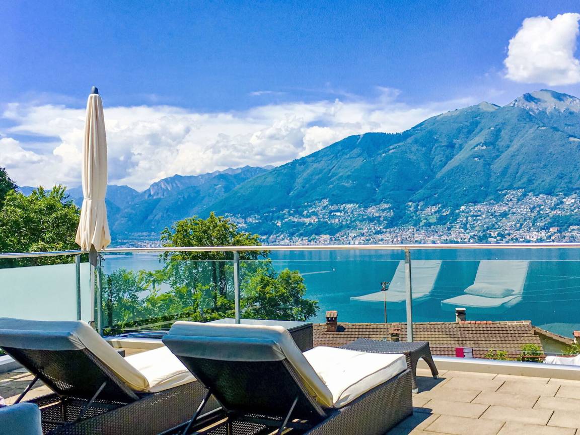 120 M² Apartment ∙ 2 Bedrooms ∙ 5 Guests - Lake Maggiore