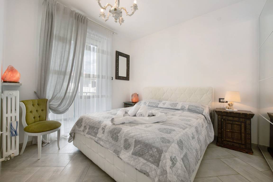 75 M² Apartament ∙ 2 Sypialnie ∙ 6 Gości - Torri del Benaco